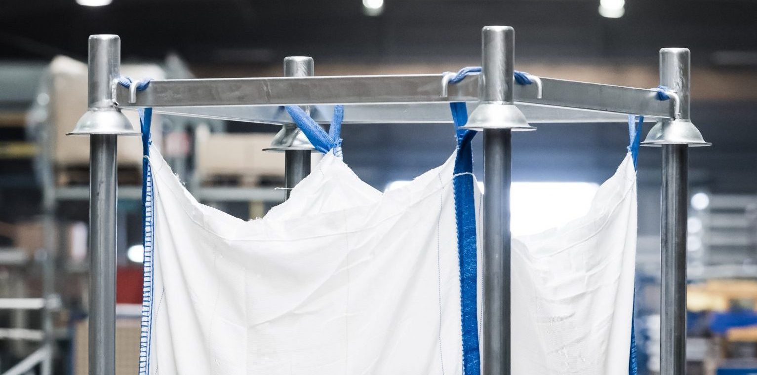 Big Bag Storage Support – Safety and Optimization | Manuline - ManuLine